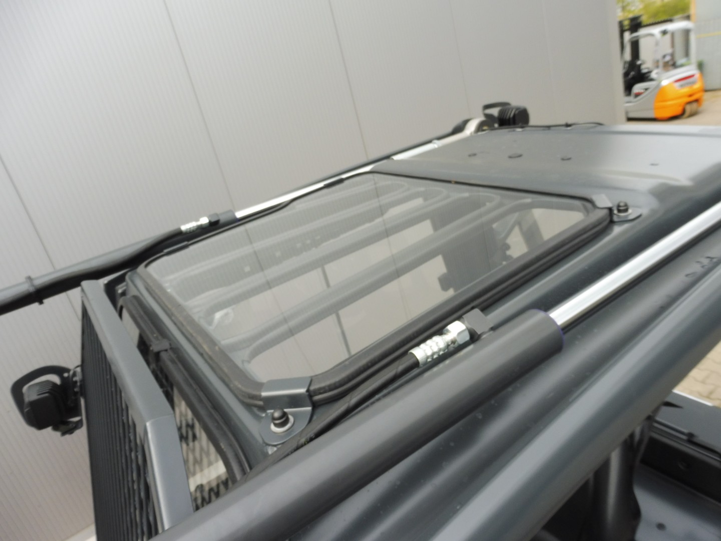 Linde 388 E35H-600/ E40H-600 / E45H-600 - Henmar